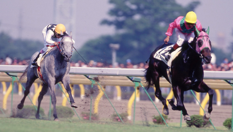 19万人のナカノコール | 岡田修平のアノ瞬間 | UMATO