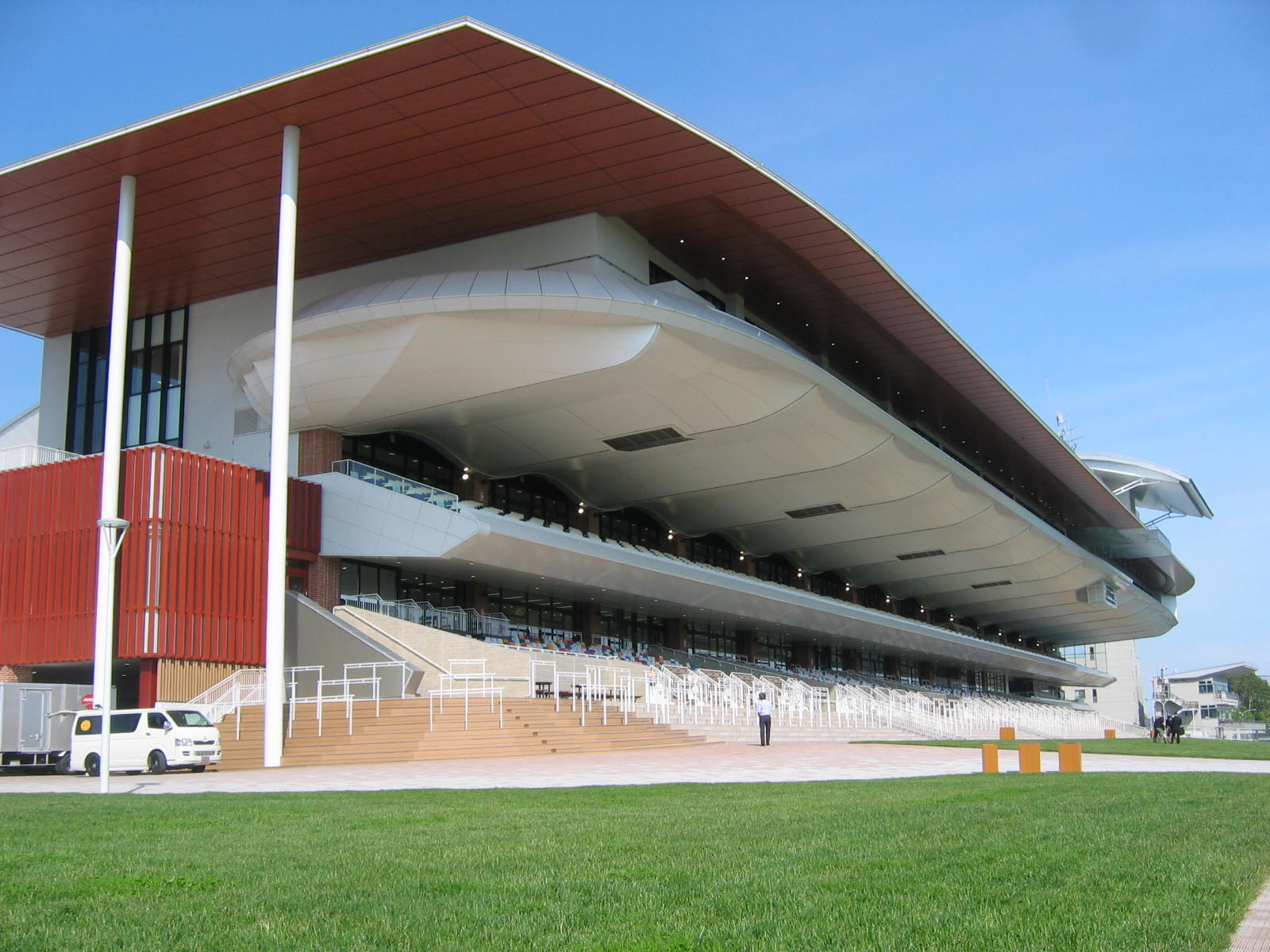 函館競馬に行ってみませんか | 鈴木正のKEIBA愛 | UMATO