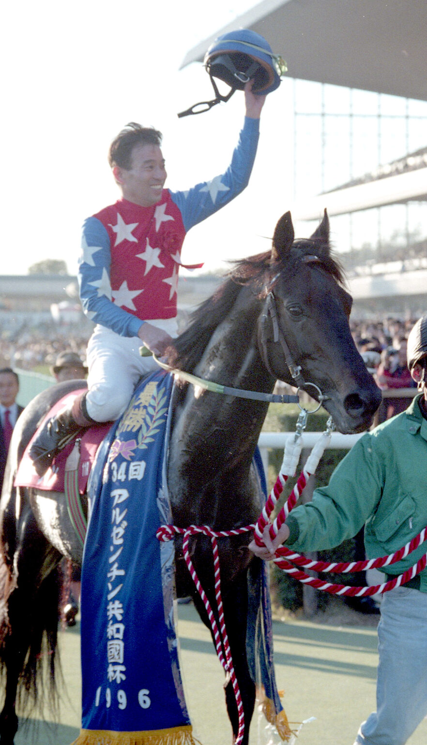 あいつとどこで差がついた～エルウェーウィン、約4年ぶりの復活劇 | 鈴木正のKEIBA愛 | UMATO